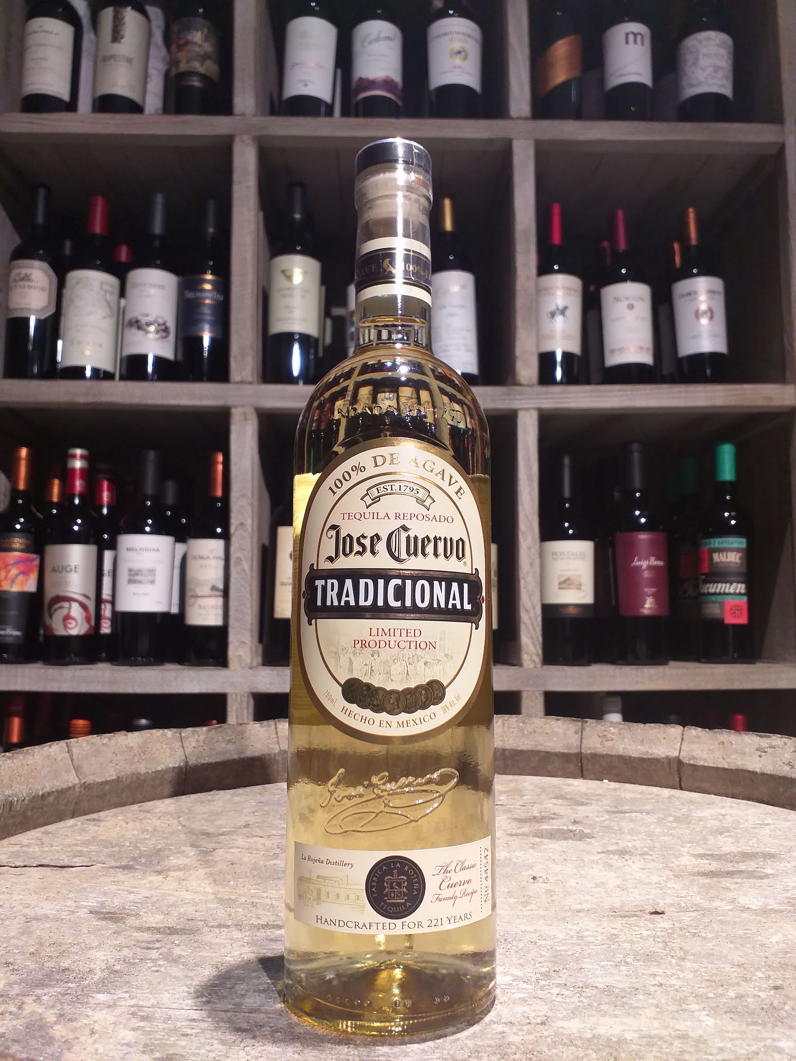 Tequila Jose Cuervo Tradicional - El Monumental